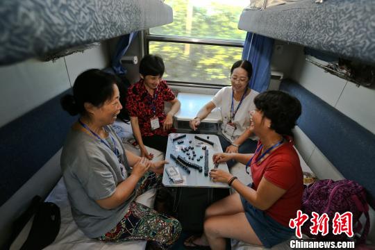 坐着火车去旅行 18天行程万余公里的列车旅行 手机凤凰网
