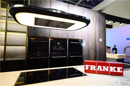 Franke（弗兰卡）张晓波：引领潮流，创造经典_凤凰网