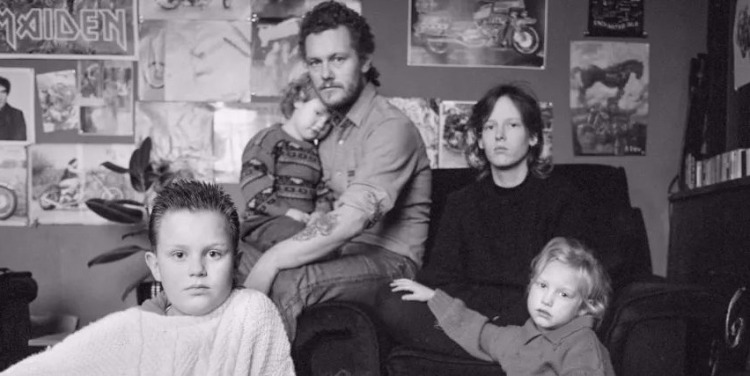 三十年，三代人，她拍下家庭生活中的爱与缺陷_凤凰网