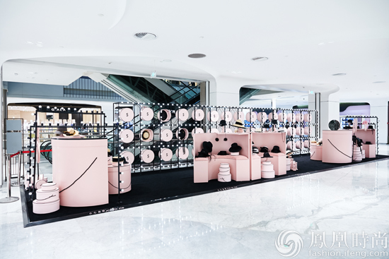 SHINE LI 在北京SKP打造梦幻帽饰空间_凤凰时尚